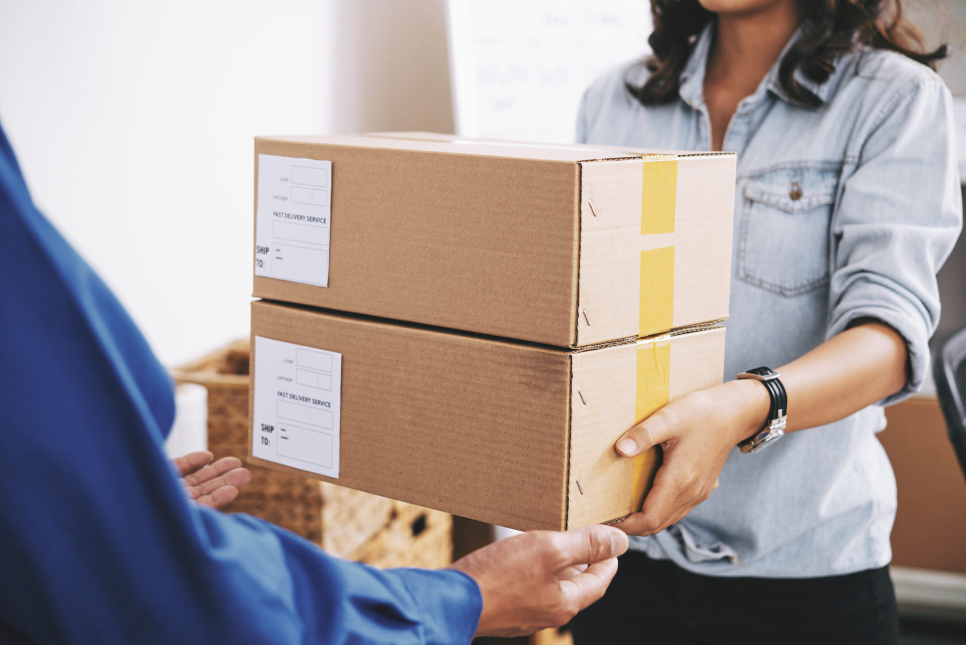 6 Key Benefits of Launching a Dropship Program - Cymbio